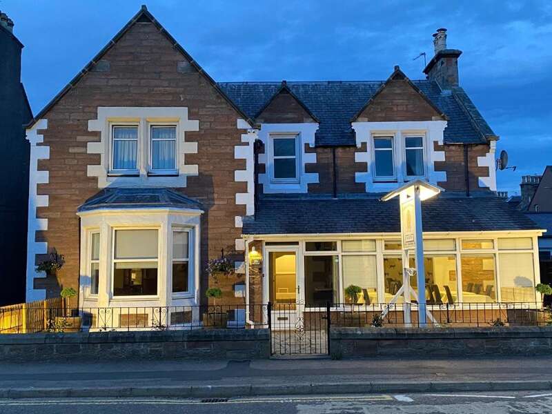 Adrian's Guest House | Visit Inverness Loch Ness